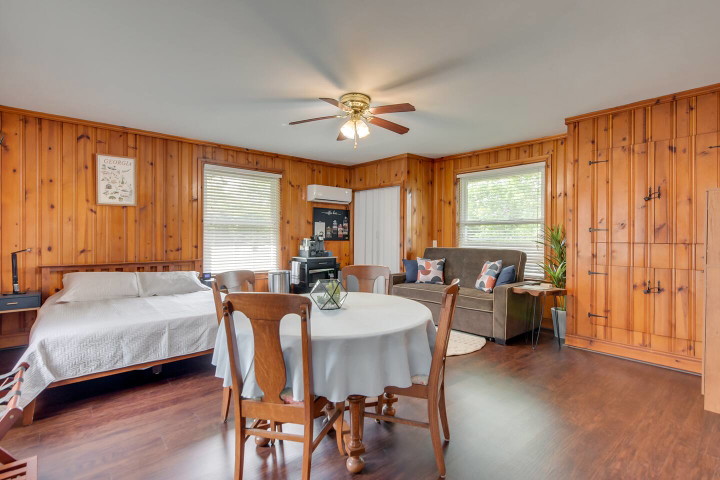 Large Private Guest Suite Behind Augusta National - Augusta, GA