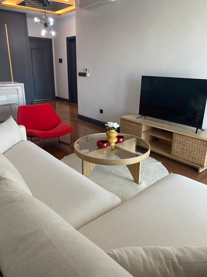 Stylish Apartment In Beyoğlu; Spa, Pool, Security, Garage - Istanbul