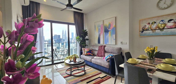 Contemporary 1br With Klcc View & Infinity Pool - Kuala Lumpur