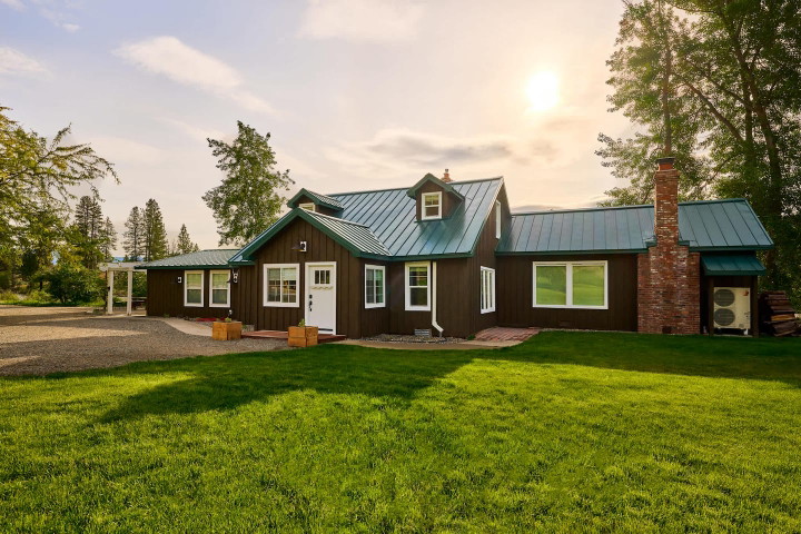 River's Edge Ranch - 3br Riverside Ranch House - Twisp, WA