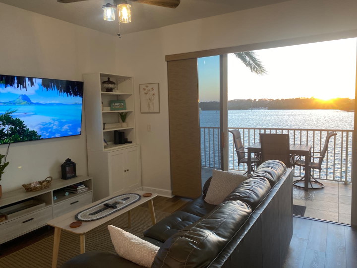 Waterfront Boca Ciega Resort And Condo - Pinellas County, FL