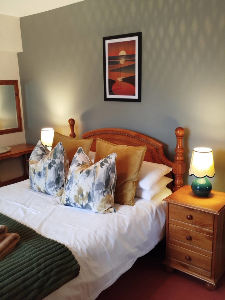 Aran View Two Bed Roomed Chalet. - Doolin