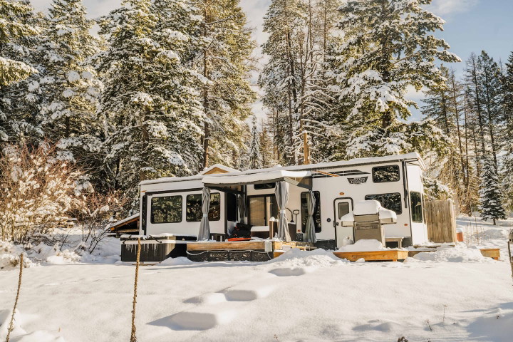 Unique Tiny-home  5 Min To Glacier  Hot Tub - West Glacier, MT