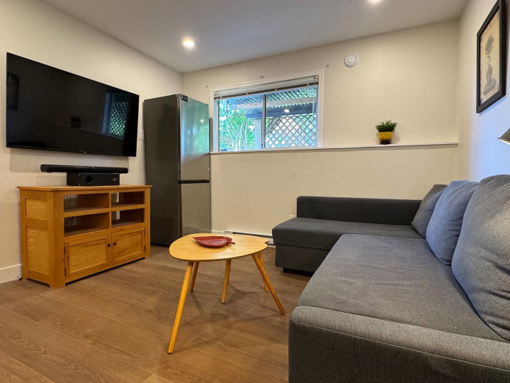 Cozy Guest Suite  Private Entry - Langley