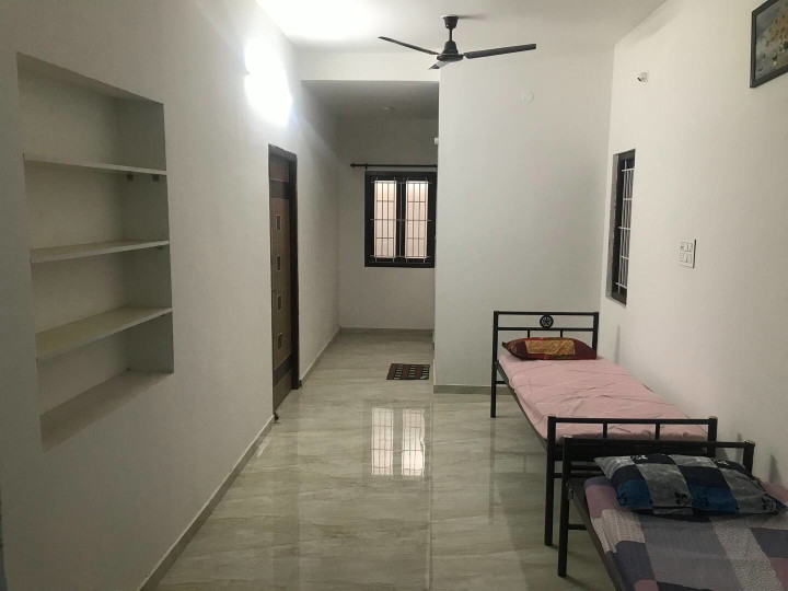 Guest Room Stay At Saibaba Colony Coimbatore - Coimbatore