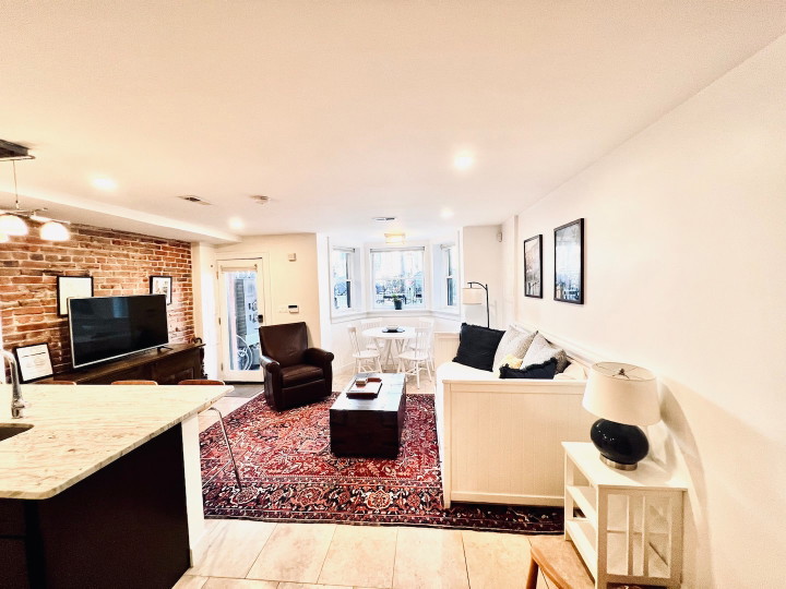 Charming 1 Br Apt In Vibrant Dupont Circle - Washington, DC