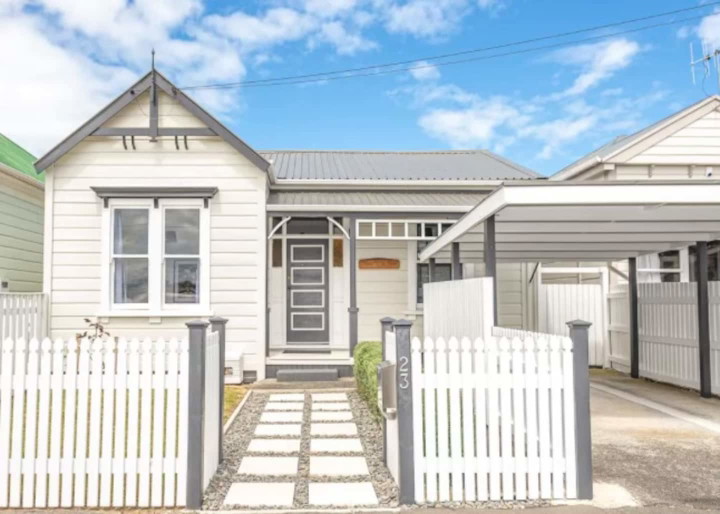 Macs Cottage - The Villa In The Central City - New Zealand