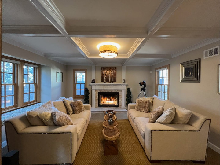 Chalet Is Over 3,000 Sqft. Cozy Spacious. - Wrightwood, CA