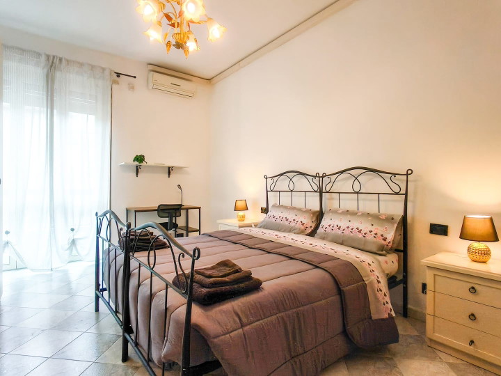 Doctors House [Di Fronte Alle Molinette] - Turin