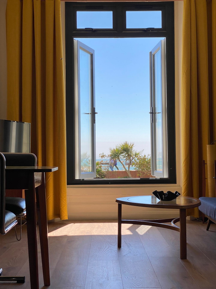 Seafront Views12pm Checkoutbedroom Ceiling Fan - Saint Leonards
