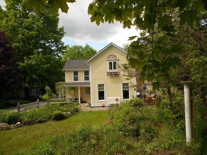 Red Door Riverfront Farmhouse | Litchfield Hills - Litchfield, CT
