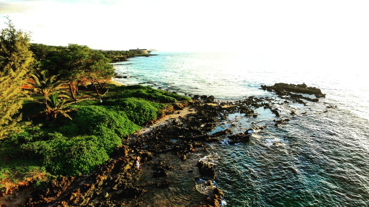 Quiet Studio, Great Location Across From Beach - Maui, HI