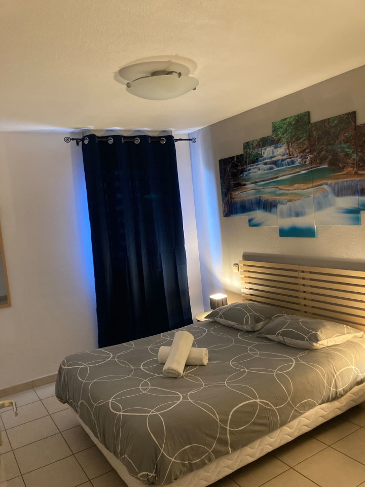 Comfortable 2-bedroom Apartment, Air-conditioned, Swimming Pool And Parking. - Tolosa, Francia