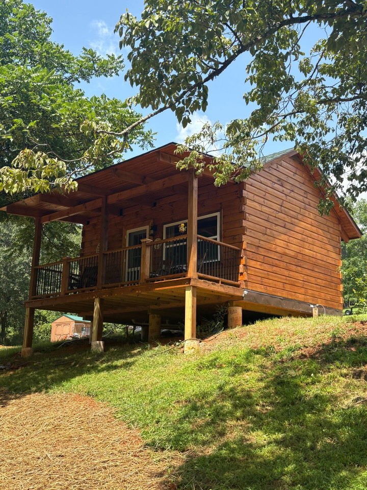 Bee Hive - Hillsville, VA