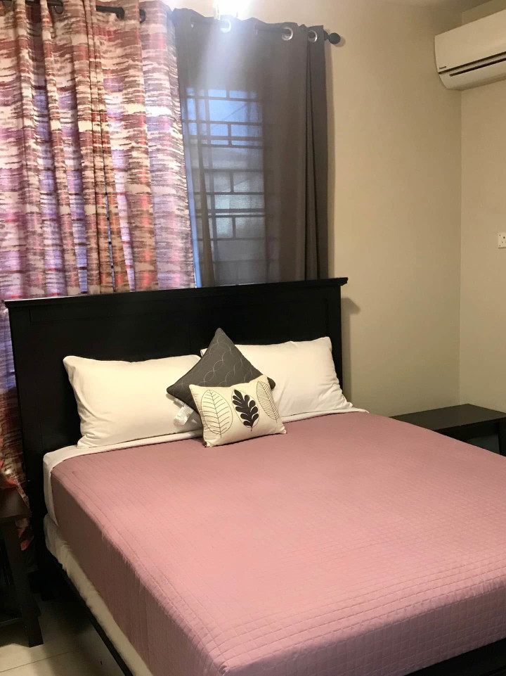 Ideal Townhouse In Kingston - Jamaica