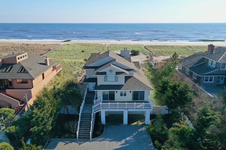 Oceanfront! Westhampton Beach Discounted! - Westhampton Beach, NY