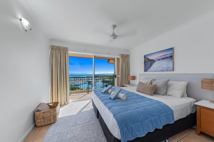 Abella At Airlie - Airlie Beach