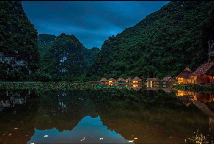Ninh Binh Valley Homestay - Bungalow Water Front - Vietnam