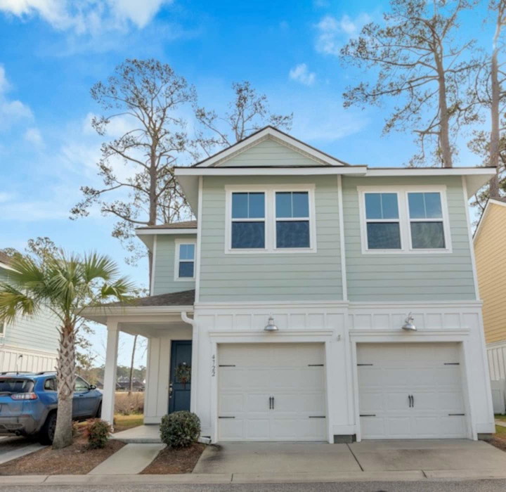 Carolina Cottage- Sleeps 8, Mile From Ocean! - Myrtle Beach, SC