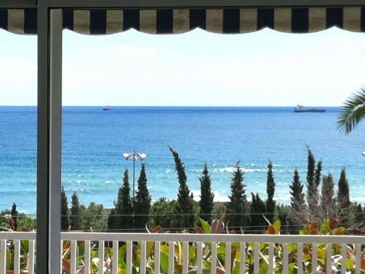 Impresionantes Vistas Al Mar, Relajante, Ideal Niños, Piscina, Gran Jardín - Tarragona