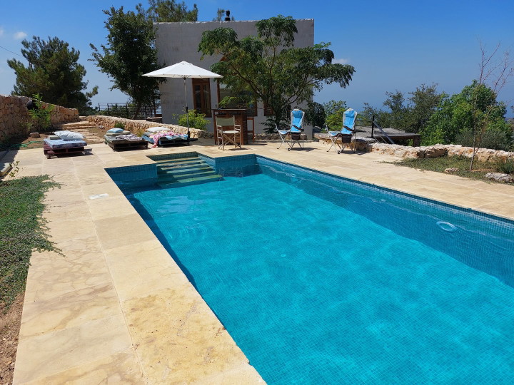 Drageon-escape 2
With Pool - Lebanon