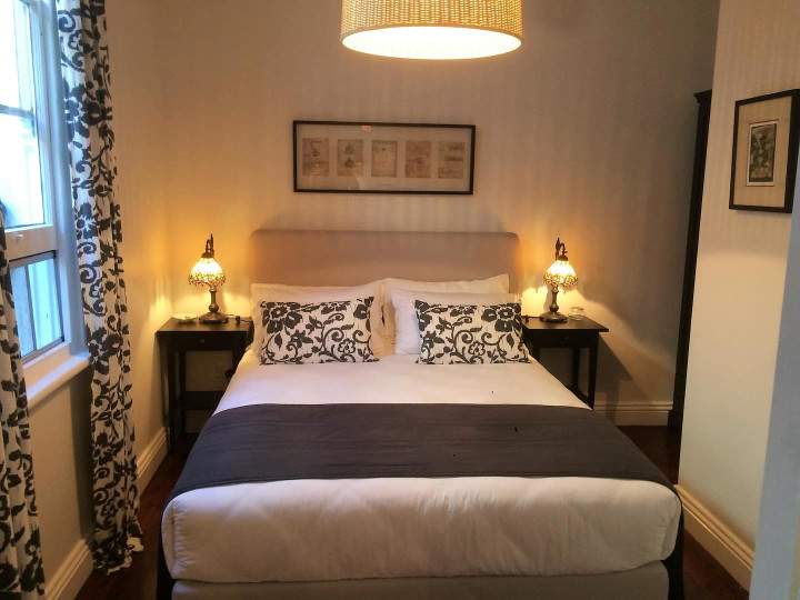 Private Inner Sydney One Bedroom Garden Apartment - Sydney