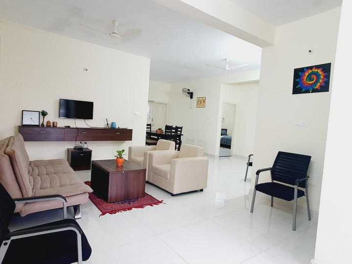 Rent On Comfort Luxury 3bhk Flat - Mysuru