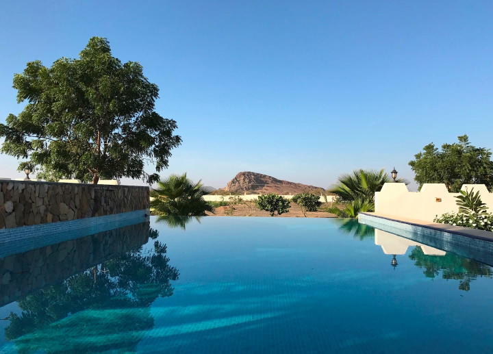 Deluxe Eco-cabin Escape: Farm With Swimming Pool - Oman