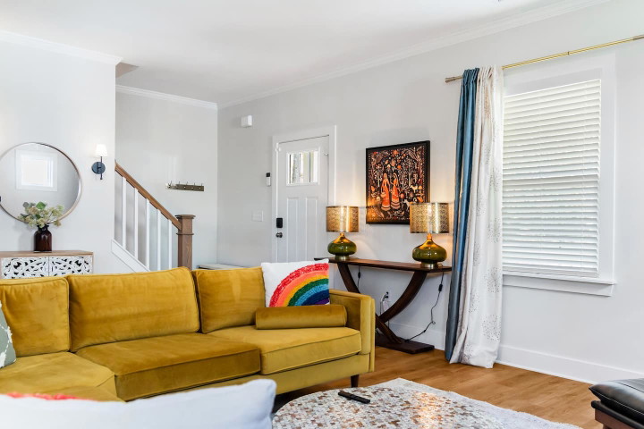 Family-friendly 4br W/ Fenced Yard & Parking - Durham