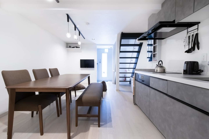 6 Mins Walk To Togoshi Market/7 Mins Walk To Togoshi Station/15 Mins Walk To Kokura Castle, Private House. Casa Stay Kokura 3 - Kitakyushu