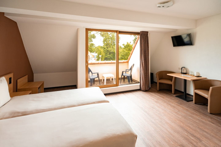 Double Room With Balcony Near The Beach - Julianadorp
