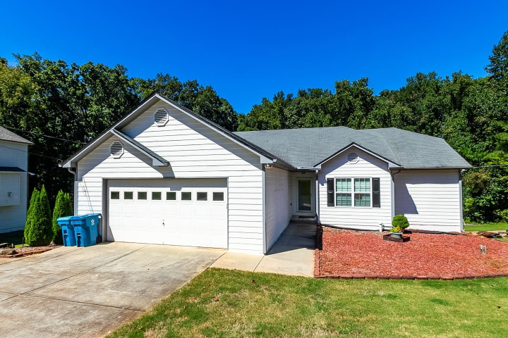 Private, Spacious 1 Bedroom Guest Suite - Lawrenceville, GA