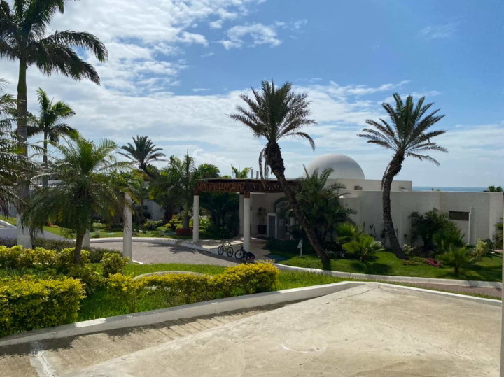 Apartment With A Beautiful Ocean View - Ocean Club - Playas