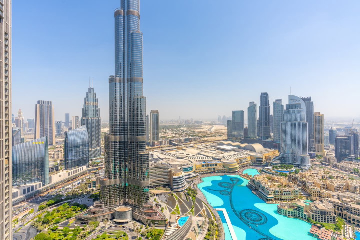 5&nbsp;éToiles, 3&nbsp;Chambres&nbsp;+&nbsp;Maisonnette, Lits Confortables, 4&nbsp;Téléviseurs, 1&nbsp;Gbit/s, Burj Et Fontaine - Dubaï