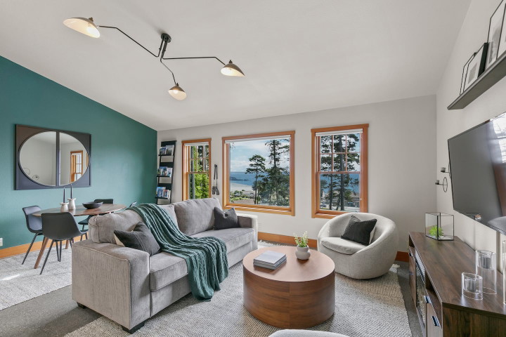 Condo With Ocean Views, Walk To Restaurants. - Gualala, CA