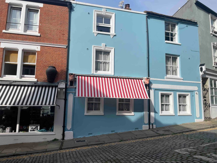 The Seagulls Rest In The Creative Quarter - Dover
