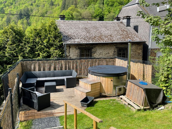 L'évasion Gîte Pour 8 Personnes - Bouillon