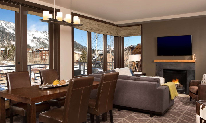 2-bedroom Hotel Suite - 2 Beds - Jackson, WY