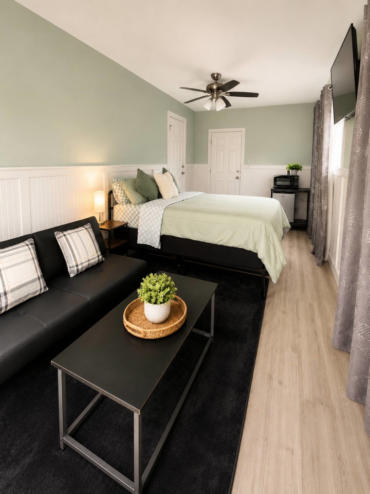Private Studio Style Near The Beach - Daytona Beach, FL