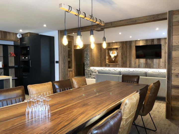 Julianna: Appartement "Ours Blanc" Avec Piscine - Morzine