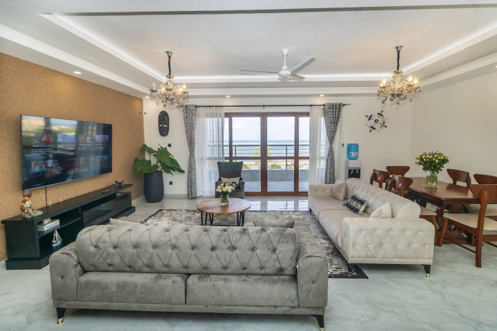 Aquatic Escape Penthouse (Ocean View) - Mombasa