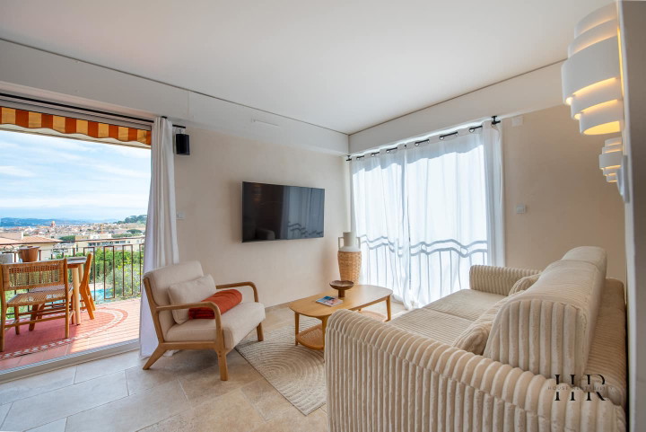Terrace With Sea View, Parking, Swimming Pool, Air Conditioning - Saint-Tropez