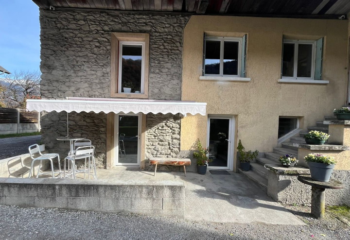 2-room Apartment - Saint-Jean-de-Maurienne