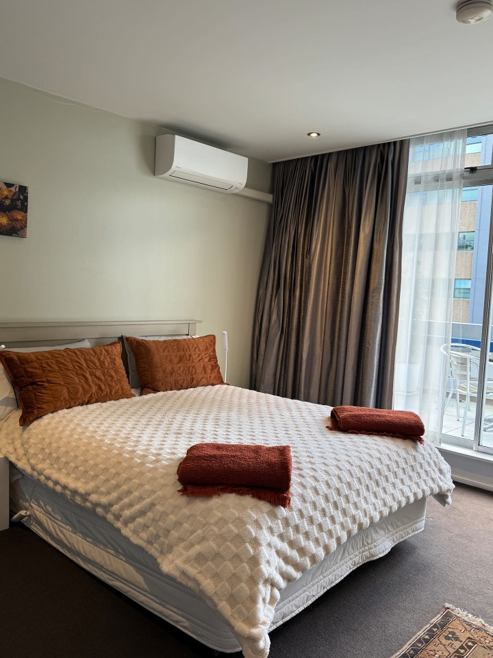 Penthouse Studio - Wellington