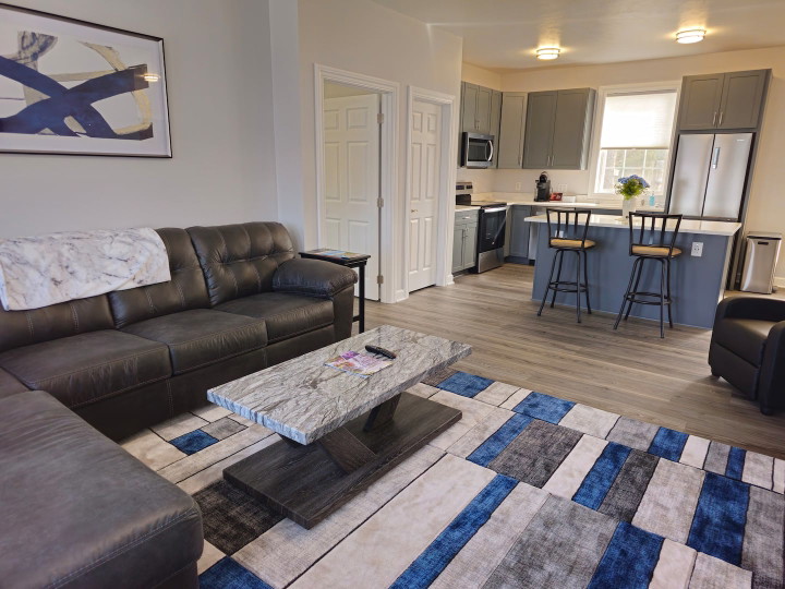 Portview Carriage House - Portage Lakes, OH