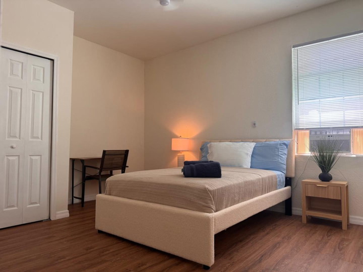 Alojamiento Completo Acogedor E Independiente - Kissimmee, FL