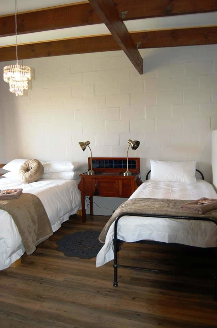 The Stables Vintage Cottage 1 - Langebaan