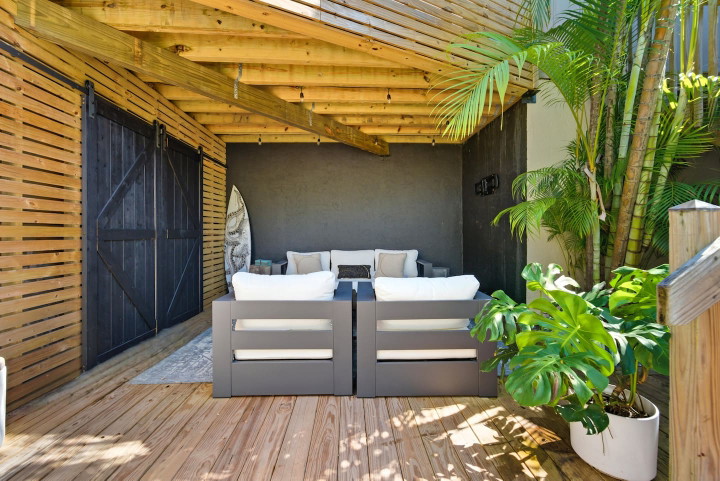 Walk To Beach / Private Outdoor Space / Bbq Grill - Jupiter, FL