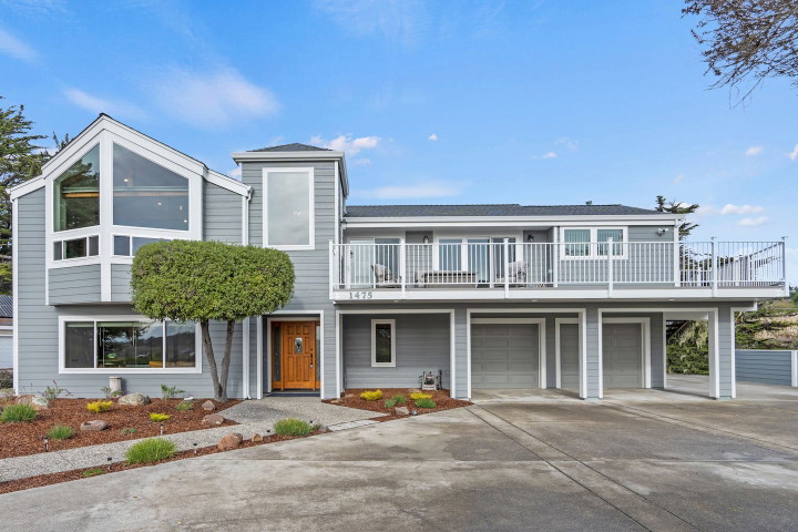 Renovated Getaway W/ Amazing Views And New Hot Tub - Bodega Bay, CA