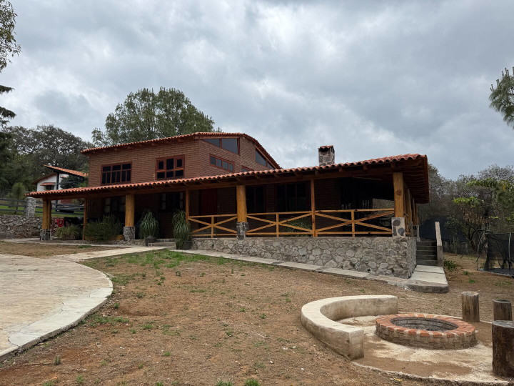 Gran Cabaña En Tapalpa - Mexico